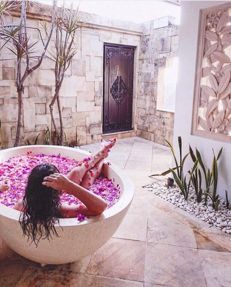 Lulur Day Spa at Batu Karang Lembongan - Ultimate Platform Reference ...